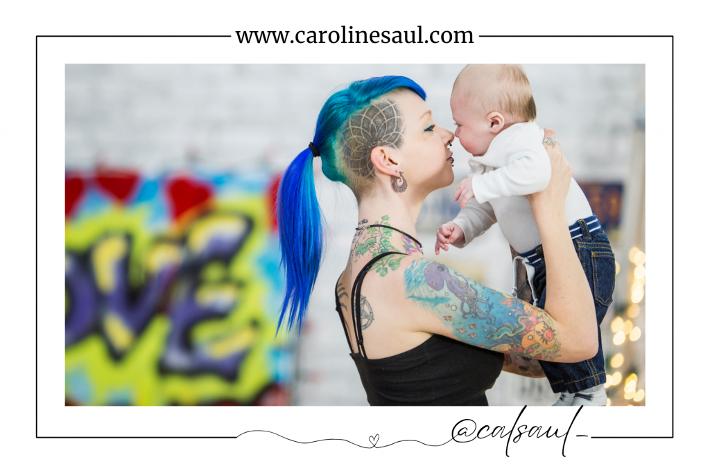 news single mum Card - Caroline Saul